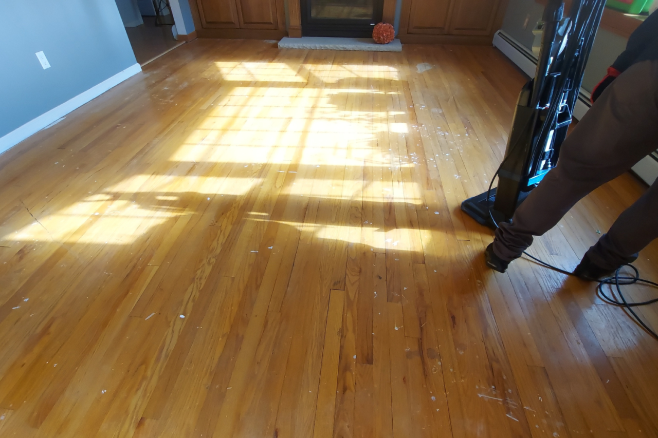 Hardwood Floor Screen & Recoat
